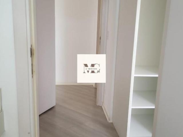 Apartamento à venda em São Paulo 400 metros metrô Vila Sônia: 2 quartos, 2 suítes, 1 sala p/ 2 amb