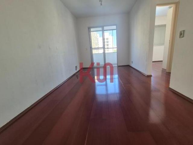 Apartamento à venda em São Paulo: 2 quartos, 1 banheiro, 1 vaga de garagem na Vila Monte Alegre 50