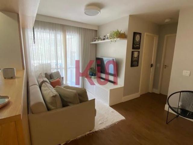 Apartamento à venda em São Paulo, Vila Gumercindo! 2 quartos, 1 suíte, 2 banheir