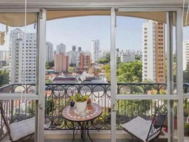 Apartamento à Venda em São Paulo SP, Campo Belo: 3 Quartos, 1 Suíte, 4 Banheiros
