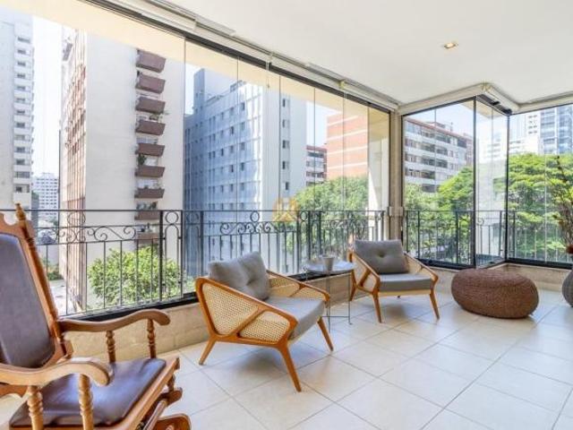 Apartamento à venda em São Paulo, Santa Cecília, com 4 quartos, 304,00m²