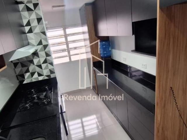 Apartamento à venda em São Paulo SP: 2 dormitórios, sacada envidraçada, lazer co