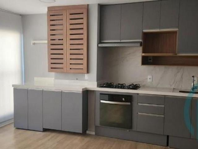 Apartamento à venda em São Paulo SP, Vila Anastácio: 2 quartos, 1 suíte, 2 banhe