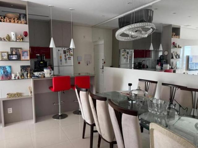 Apartamento à venda em São Paulo SP, Vila Andrade: 3 quartos, 1 suíte, 3 banheiros, 2 vagas de garag