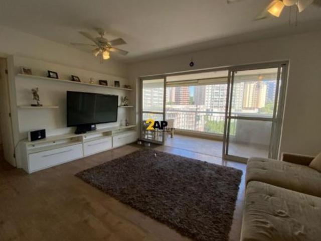 Apartamento à venda em São Paulo SP, Vila Andrade: 3 quartos, 1 suíte, 1 sala, 2 banheiros, 4 vagas