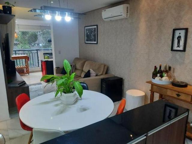 Apartamento à venda em São Paulo SP, Vila Andrade: 3 quartos, 1 suíte, 2 banheir