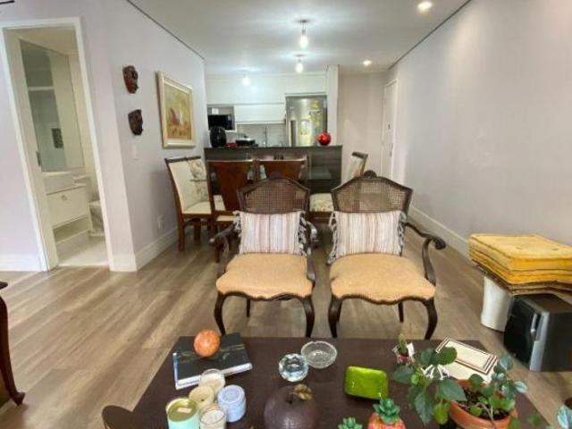 Apartamento à venda em São Paulo SP, Vila Andrade: 2 quartos, 1 suíte, 1 sala, 2 banheiros, 1 vaga