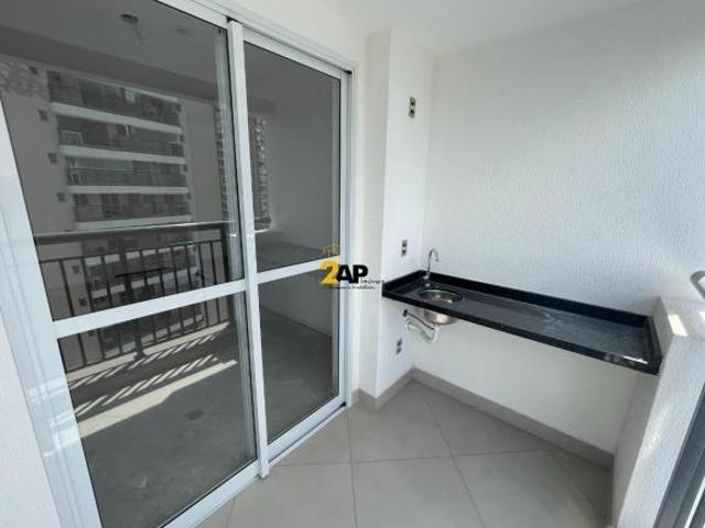 Apartamento à venda em São Paulo SP, Vila Andrade: 2 quartos, 1 suíte, 2 salas, 2 banheiros, 1 vaga