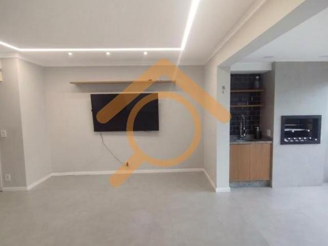 Apartamento à venda em São Paulo SP, Vila Isa: 3 quartos, 1 suíte, 4 banheiros, 2 vagas e 107m²! Apr