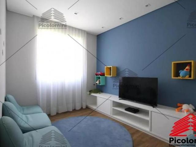 Apartamento à venda em São Paulo SP, bairro Cambuci: 2 quartos, 1 suíte, 1 sala, 61m² de área!
