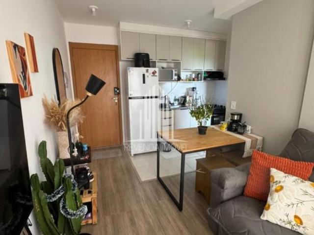 Apartamento à venda em São Paulo SP, bairro Saúde: 1 quarto, 1 suíte, 1 sala, 1 banheiro, 28m² de