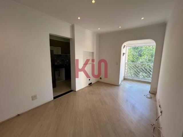 Apartamento à venda em São Paulo SP, bairro Saúde: 2 quartos, 1 sala, 2 banheiro