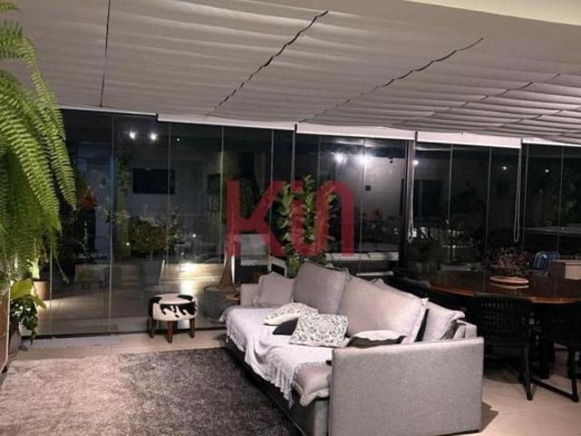 Apartamento à venda em São Paulo SP, bairro Santo Amaro: 2 quartos, 1 suíte, 2 banheiros, 2 vagas de