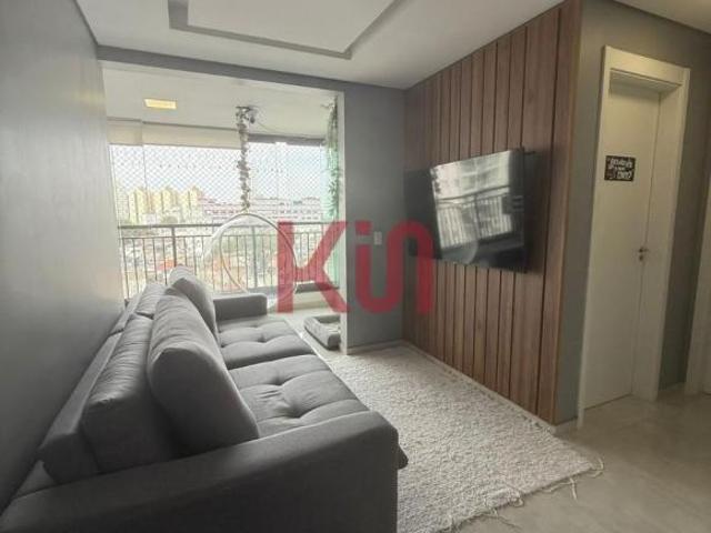 Apartamento à venda em São Paulo SP, Cambuci: 2 quartos, 1 suíte, 2 banheiros, 1