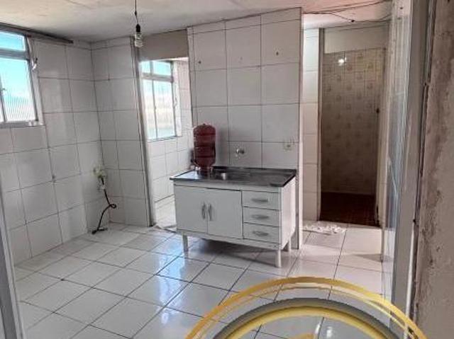 Apartamento à venda em São Paulo SP, Conjunto Residencial José Bonifácio: 2 quartos, sala, banheiro