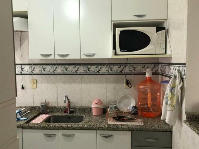 Apartamento à venda em São Paulo SP, na Vila Ema: 2 quartos, 1 banheiro, 1 vaga