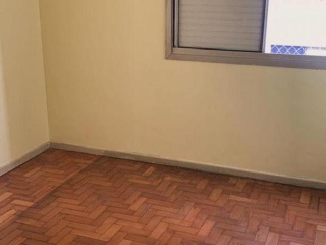 Apartamento à venda em São Paulo SP na Vila Gumercindo: 2 quartos, 1 sala, 2 banheiros, 1 vaga, 74m²