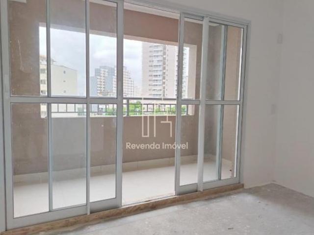 Apartamento à venda em São Paulo SP, na Aclimação: 1 quarto, 1 suíte, 1 banheiro