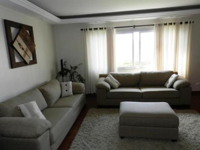 Apartamento à venda em São Paulo SP na Aclimação com 3 quartos, 1 suíte e 1 vaga de garagem!