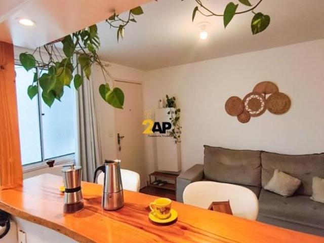Apartamento à venda em São Paulo SP no Jardim Leônidas Moreira: 2 quartos, sala, banheiro, vaga de g