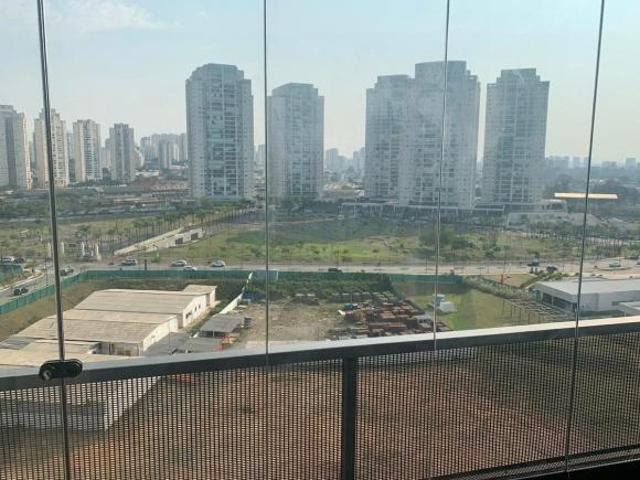 Apartamento à venda em São Paulo SP, Parque Industrial Tomas Edson: 2 quartos, 1 suíte, 1 sala, 2 ba