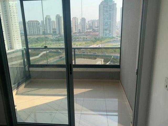 Apartamento à venda em São Paulo SP, Parque Industrial Tomas Edson: 2 quartos, 1 suíte, 2 banheiros