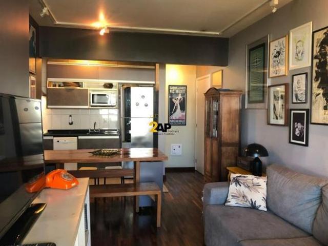 Apartamento à venda em São Paulo SP, Parque Rebouças: 3 quartos, 1 suíte, 2 sala