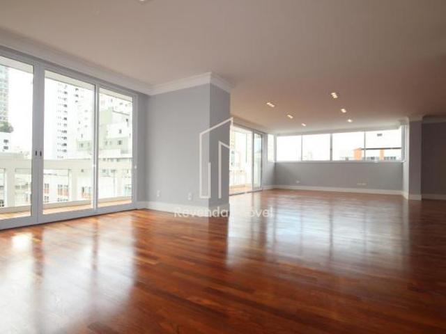 Apartamento à venda em São Paulo SP, Santa Cecília: 2 quartos, 1 sala, 1 banheiro, 2 vagas e 381m²!