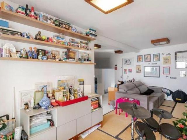 Apartamento à venda em São Paulo SP, Sacomã: 2 quartos, 2 salas, 1 banheiro, 1 vaga de garagem. Venh