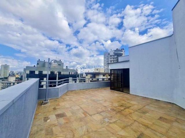 Apartamento à venda em São Pelegrino