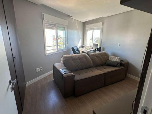 Apartamento à venda em São Pelegrino