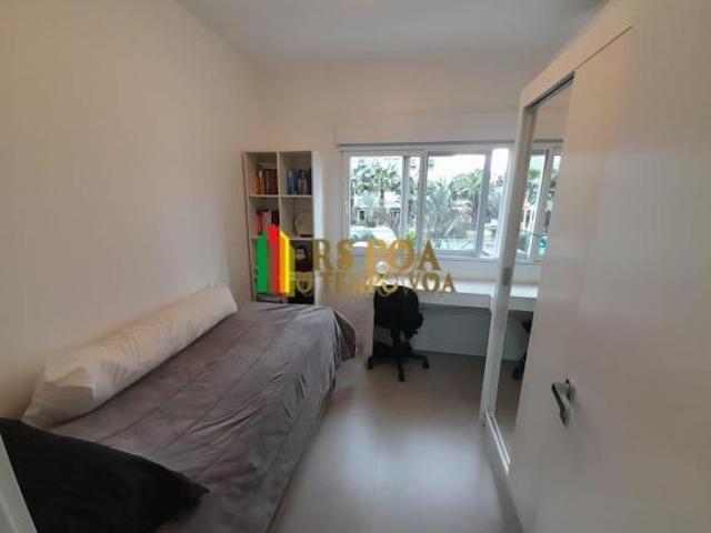 Apartamento à venda em São Sebastião