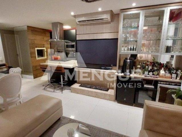 Apartamento à venda em São Sebastião