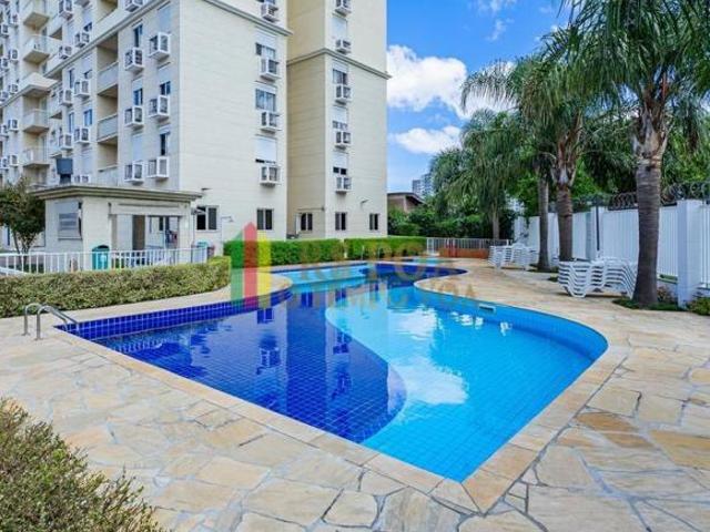 Apartamento à venda em São Sebastião