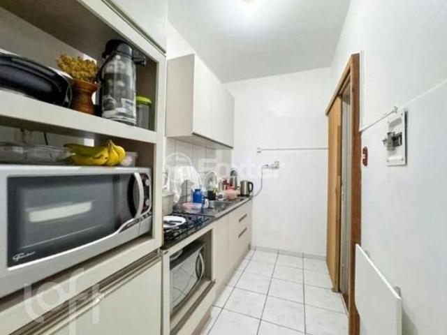Apartamento à venda em São Sebastião com 52 m², 2 quartos, 1 vaga