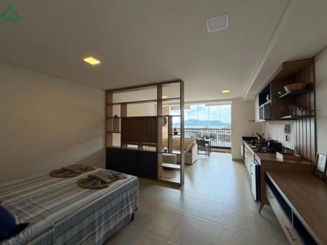 Apartamento à venda em Saco da Ribeira