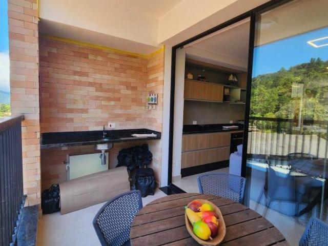 Apartamento à venda em Saco da Ribeira