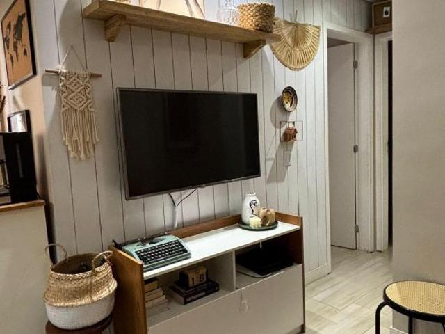 Apartamento à venda em Santa Maria com 50 m², 2 quartos, 1 vaga