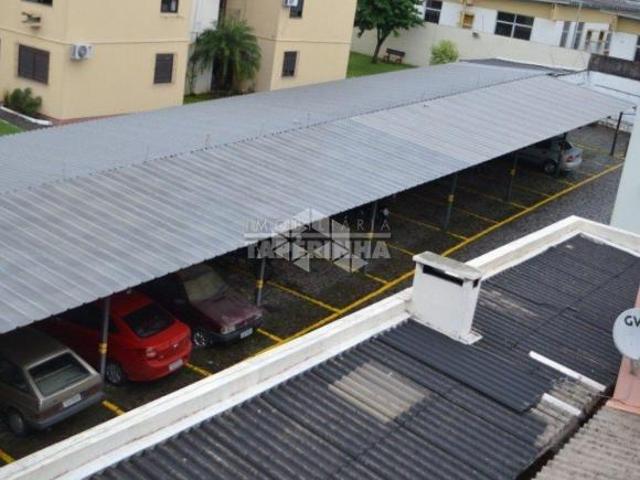 APARTAMENTO À VENDA EM SANTA MARIA