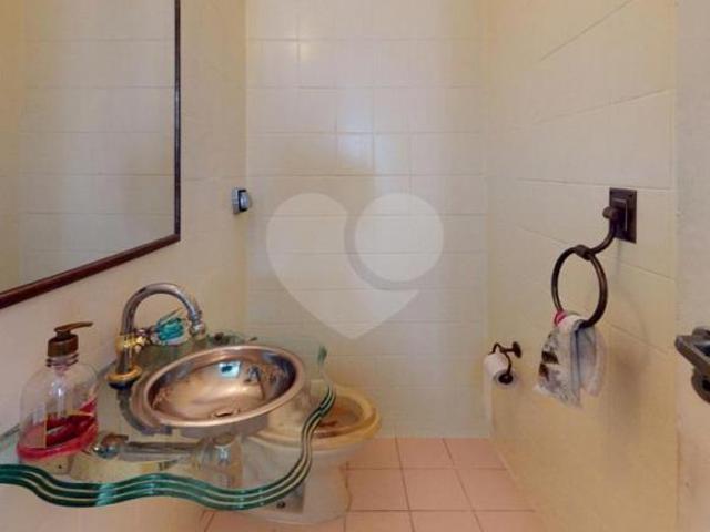 Apartamento à venda em Santa Cecília