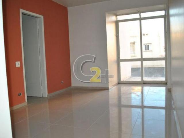 Apartamento à venda em Santa Cecilia com 3 quartos, 1 vaga