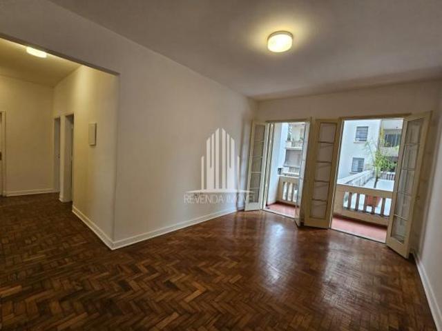 Apartamento à venda em Santa Cecília, São Paulo SP: 3 quartos, 1 sala, 2 banheiros, 123 m² e 1 vaga