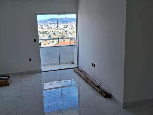 Apartamento à venda em Santa Cruz Industrial
