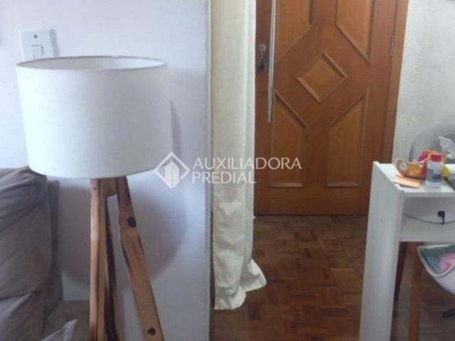 Apartamento à venda em Santa Terezinha