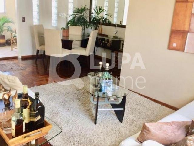 Apartamento à venda em Santa Teresinha!