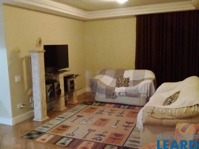 Apartamento à venda em Santa Teresinha
