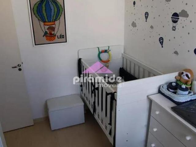 Apartamento à venda em Santan R$ 215.000,00 São José dos Campos, SP
