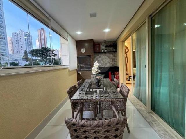 Apartamento á venda em Santana