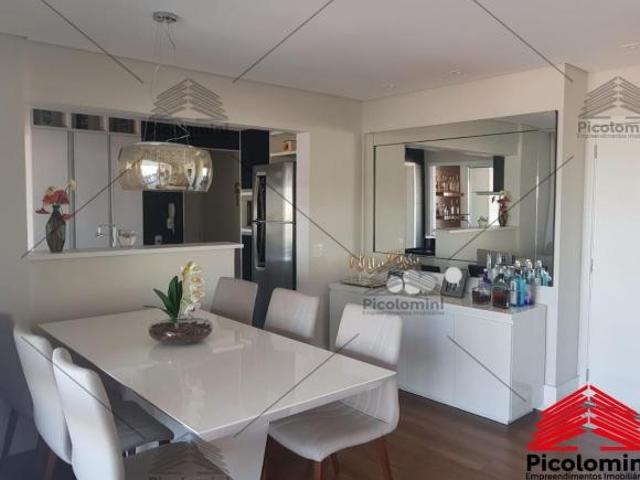 Apartamento à Venda em Santana de 120m² com 3 suítes, varanda gourmet, sala 2 ambientes, cozinha pla