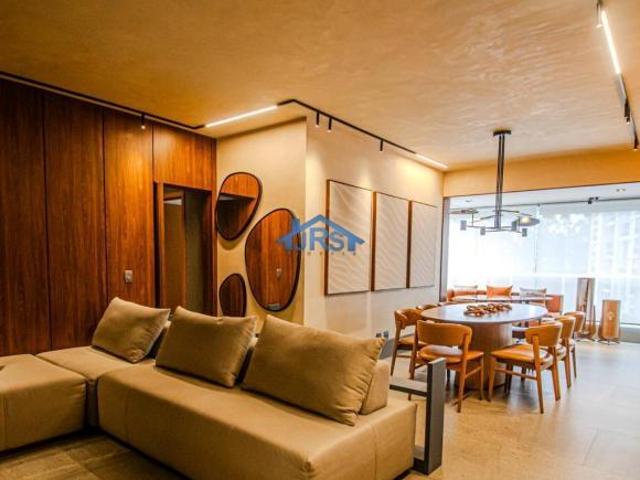 Apartamento à venda em Santana de Parnaíba, Centro Empresarial Tamboré, com 3 su